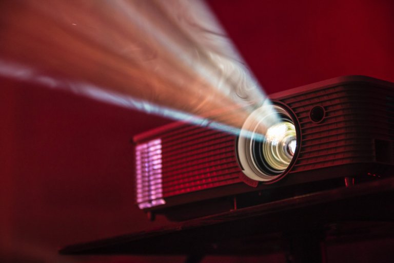 The 6 Main Parts of Projector and Their Functions - Projector1